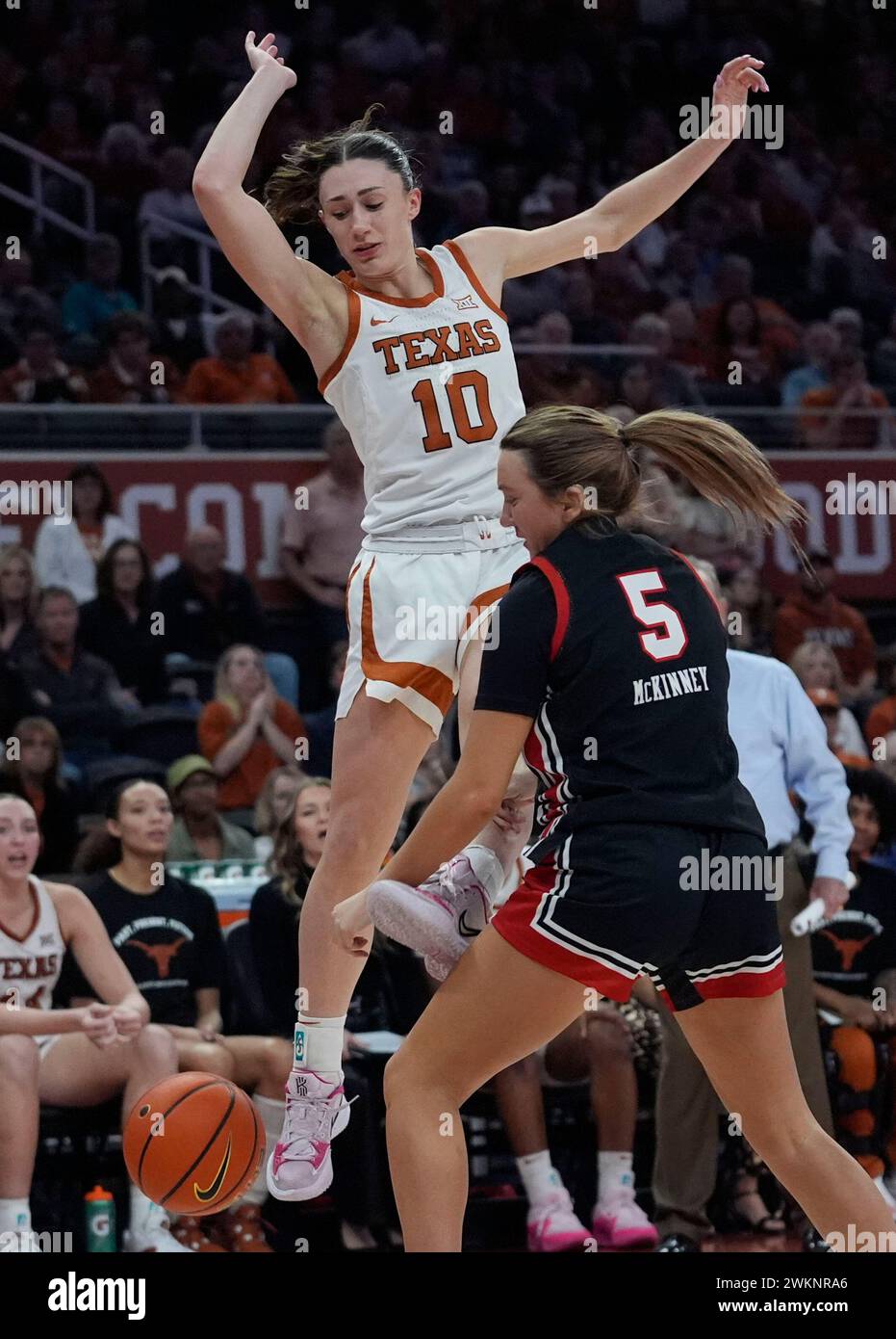 Texas Tech guard Rhyle McKinney (5) knocks the ball away from Texas ...