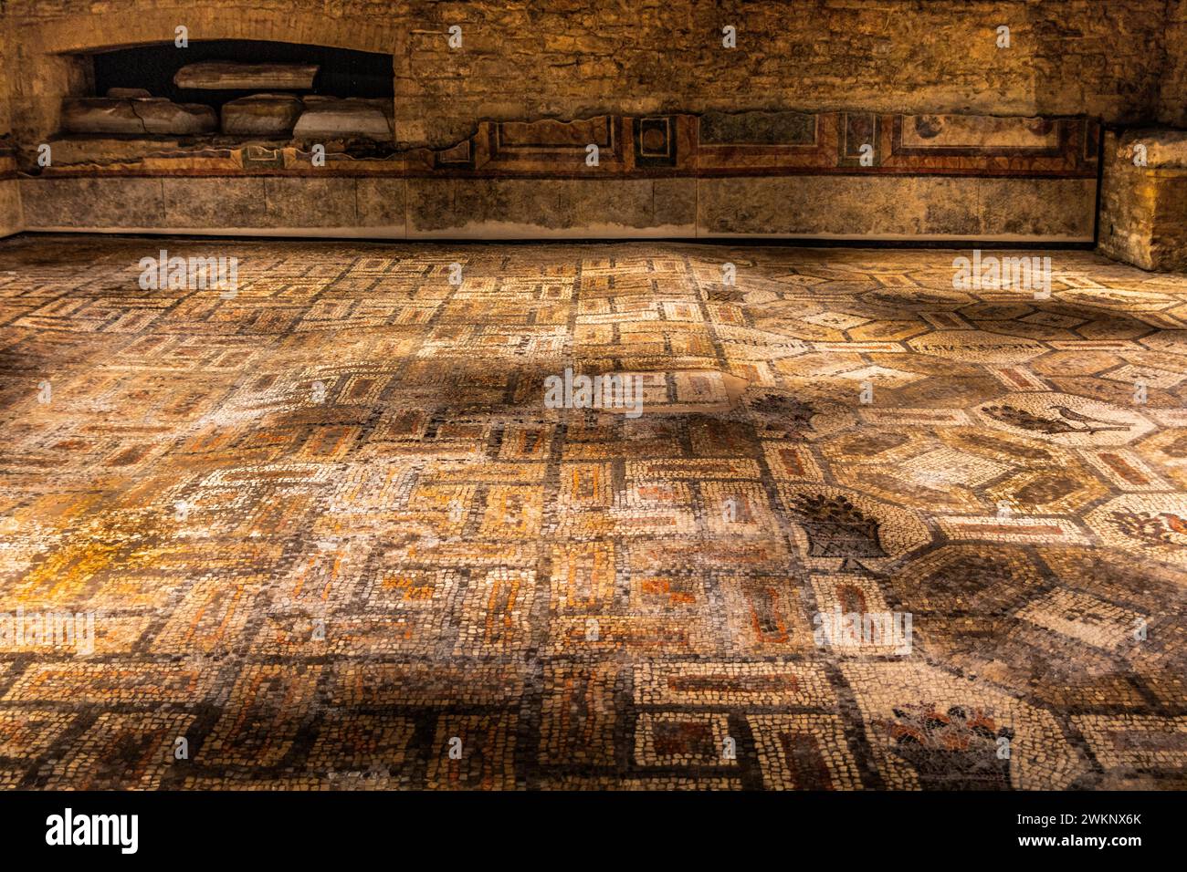 Mosaics, crypt of the excavations from the 4th century, Crypta degli ...