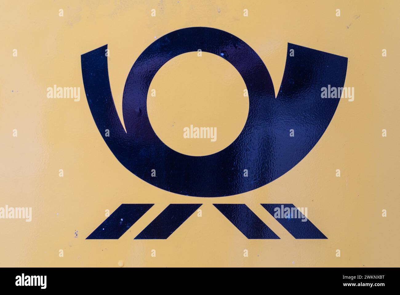 Post horn, German Post horn on yellow background, Germany Stock Photo ...