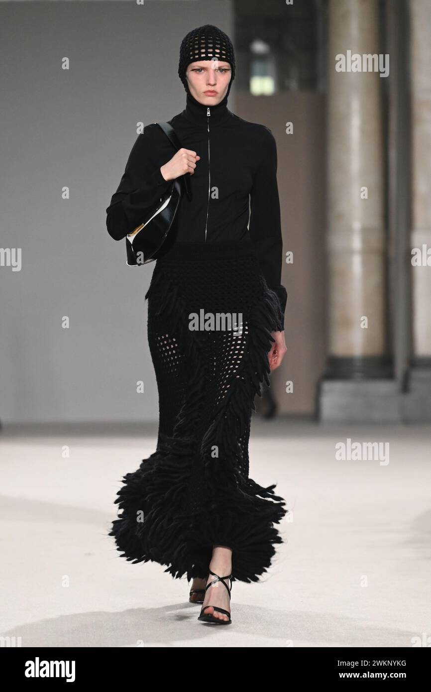 Fashion show del core hi-res stock photography and images - Alamy