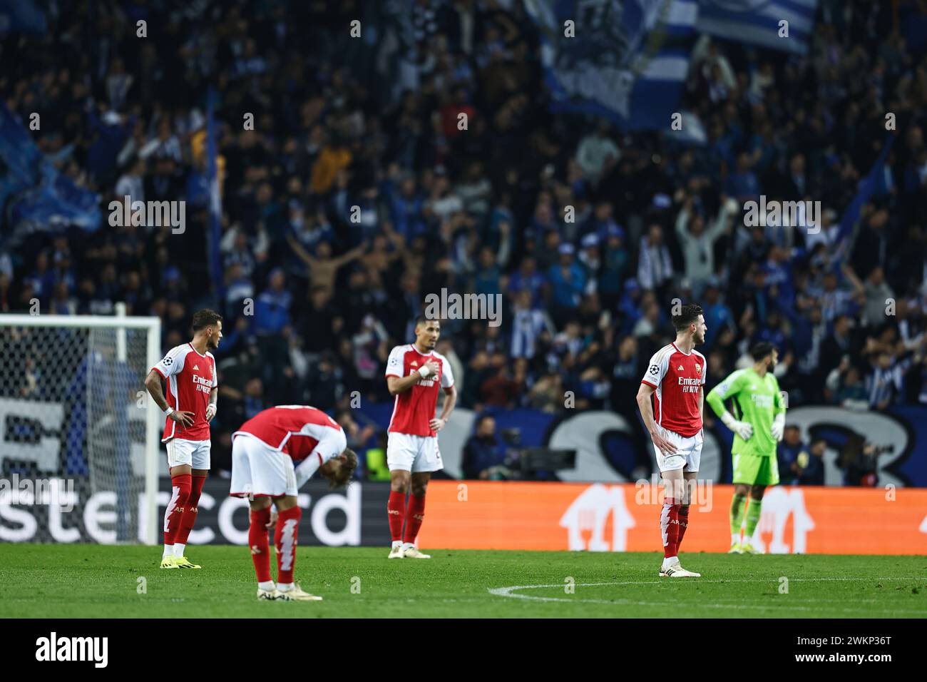Porto Portugal. 21st Feb 2024. Arsenal team group Arsenal Football Soccer Arsenal team group dejected after Porto s goal during UEFA Champions League Round of 16 1st leg match between FC Porto 1 0
