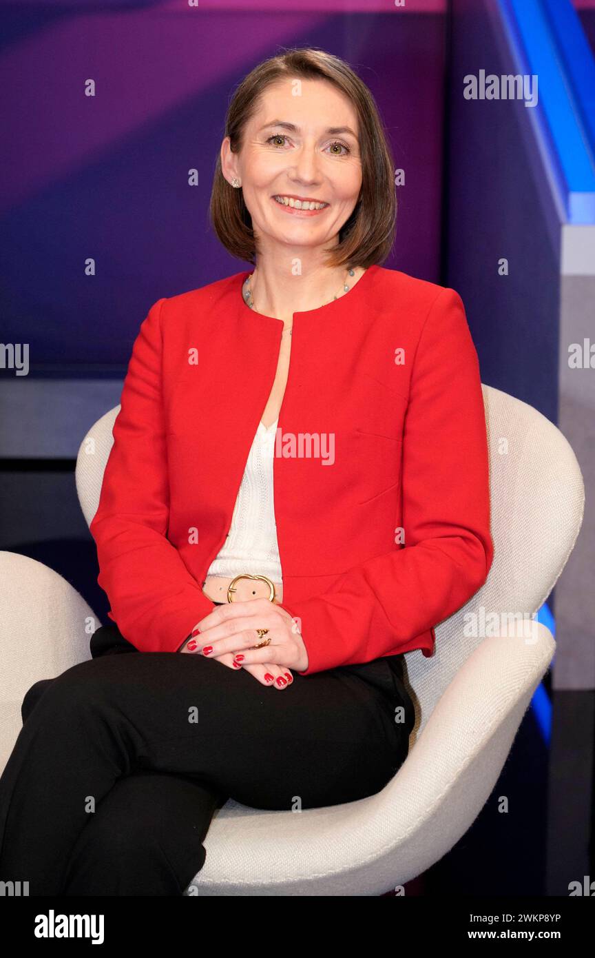 Claudia Major in der ARD-Talkshow maischberger im Studio Berlin ...