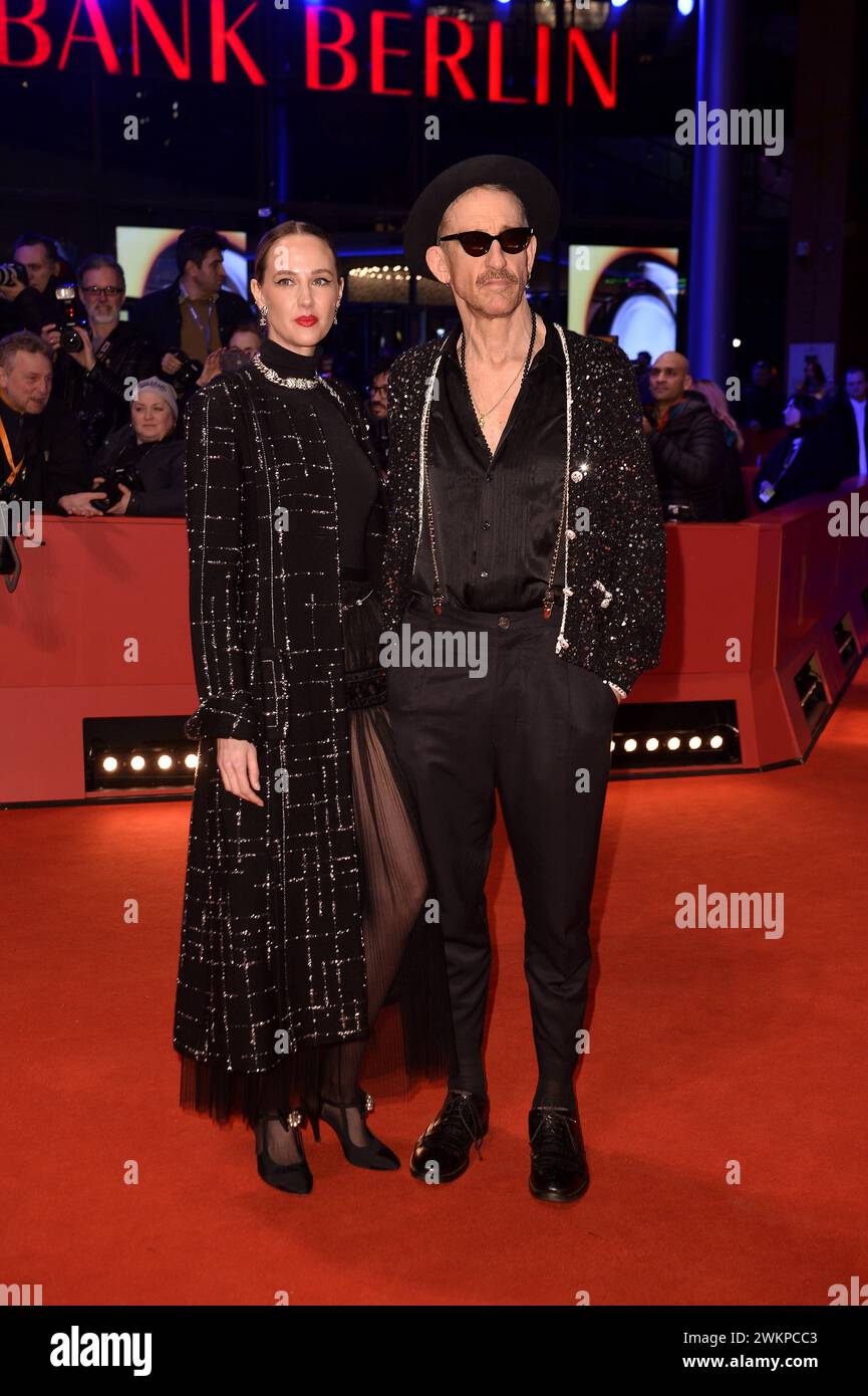 Elin Renck und Johan Renck bei der Spaceman Premiere bei den 74 ...