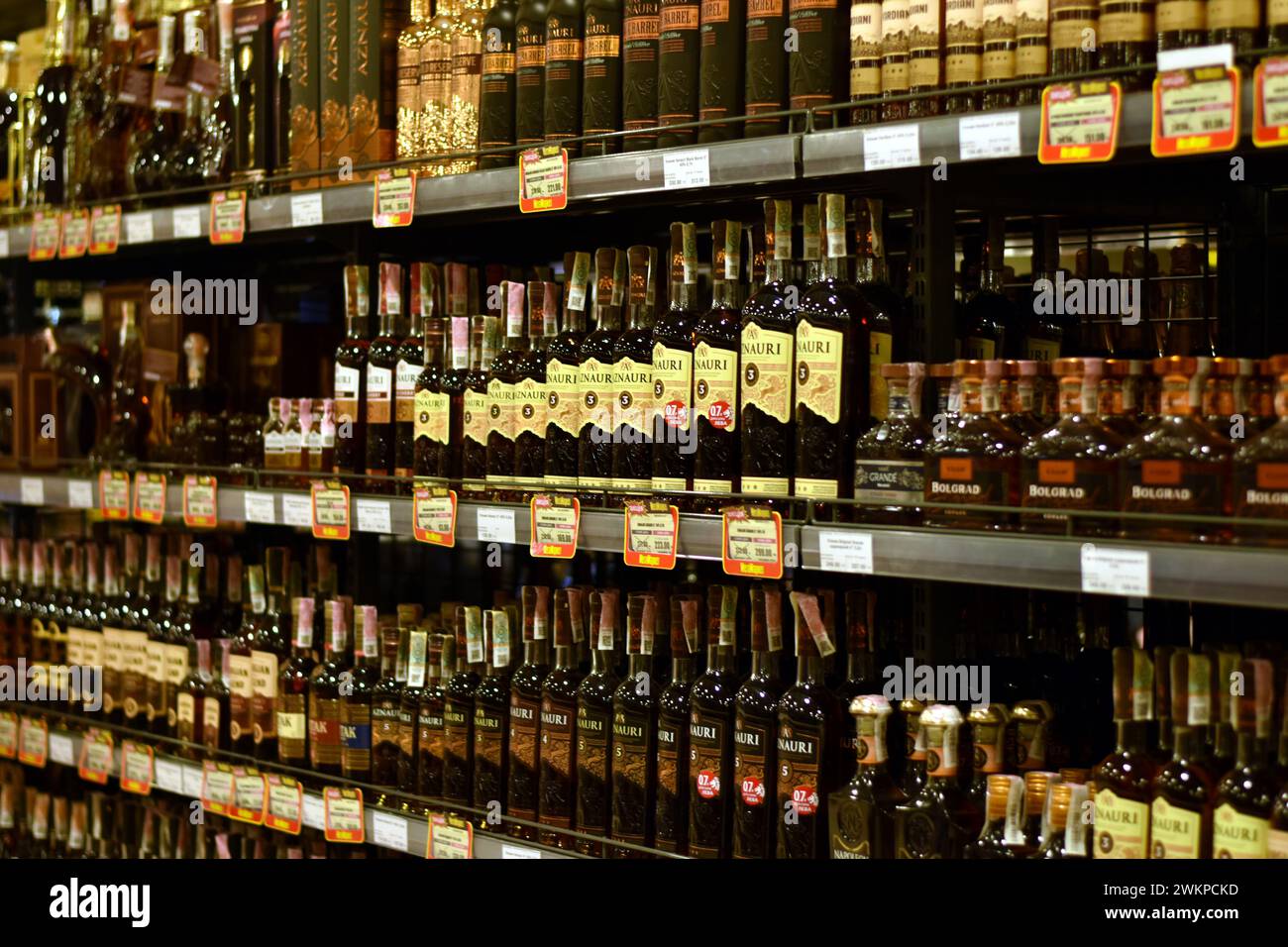Alcoholic beverage retail hi-res stock photography and images - Alamy