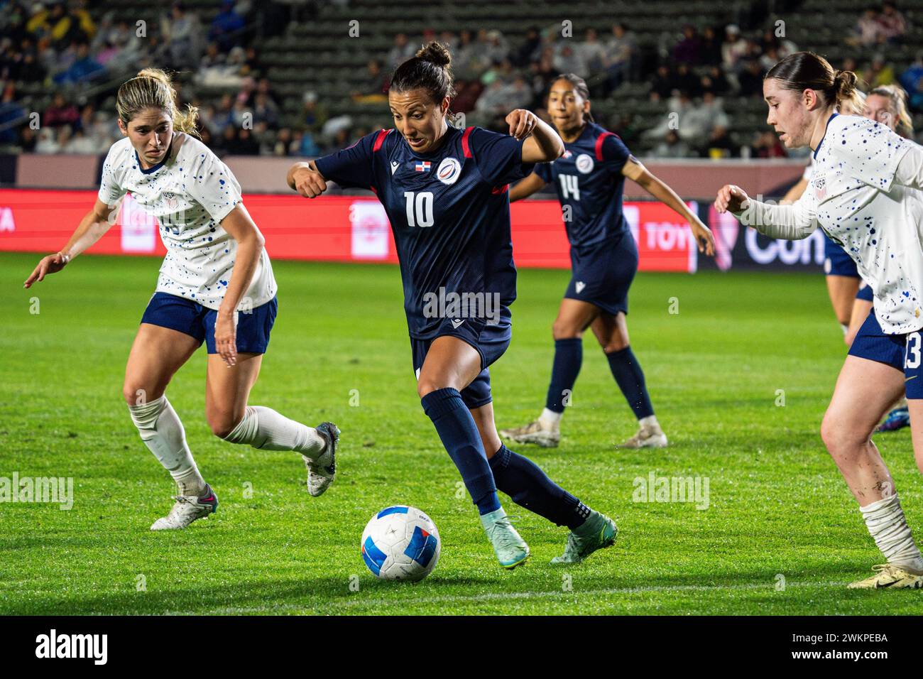 Vanessa gold hi-res stock photography and images - Alamy