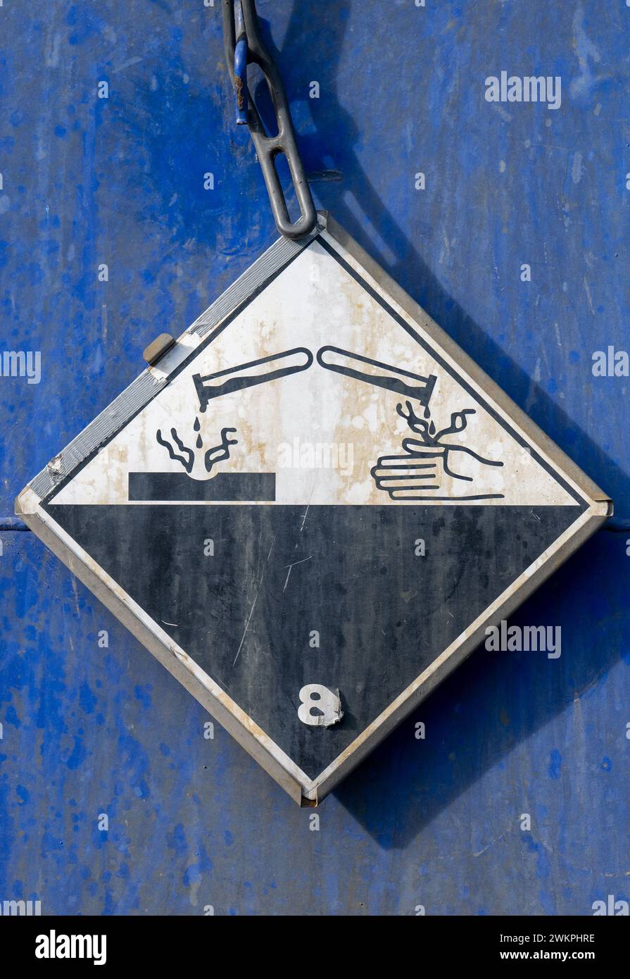 SYMBOL - 19 February 2024, Saxony-Anhalt, Könnern: A hazardous goods ...