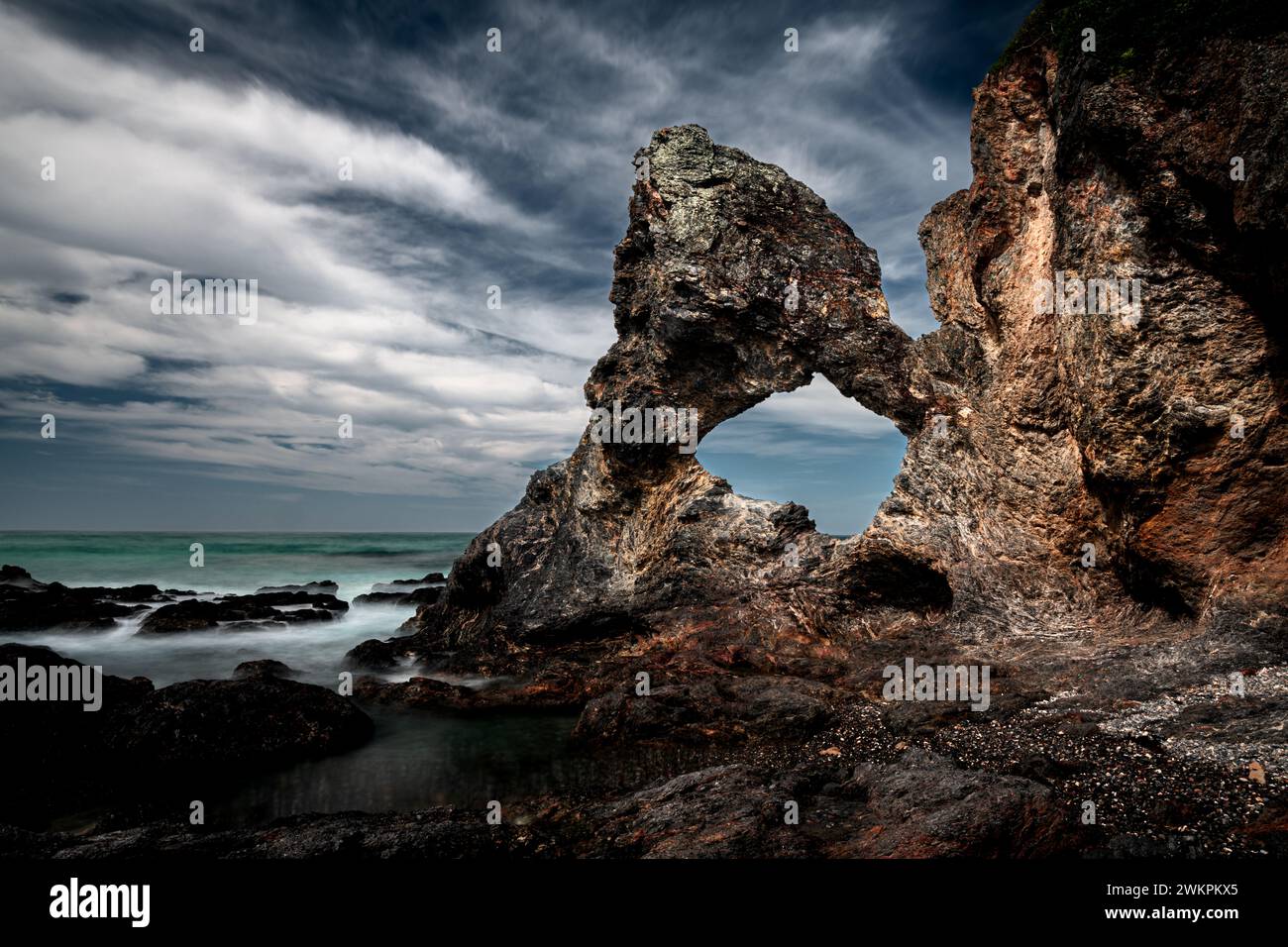 Natural coast rock formation hi-res stock photography and images - Alamy