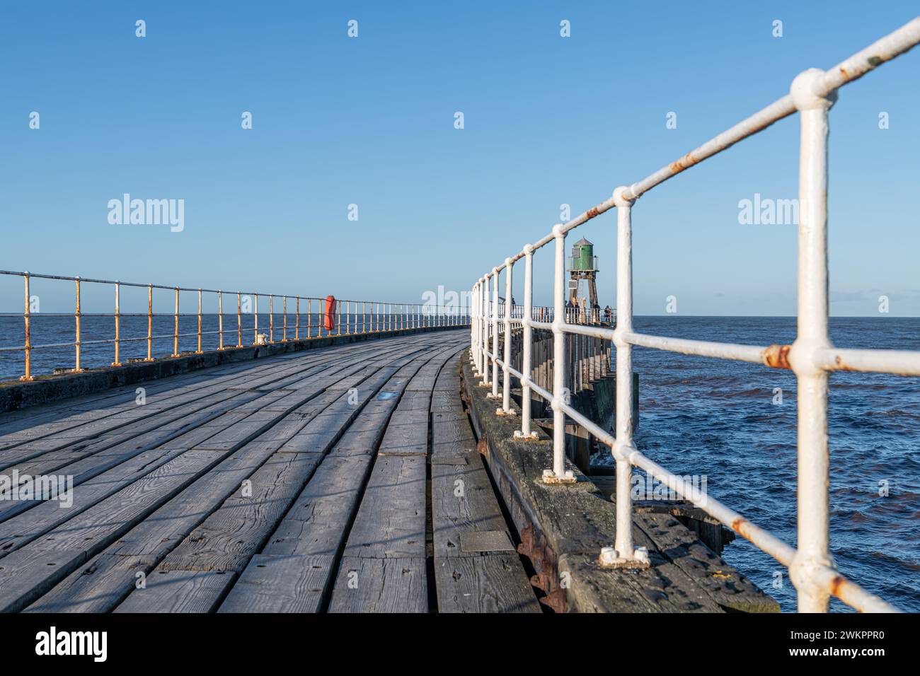 West Pier harbour Entrance light tower from the Memorial Footbridge ...