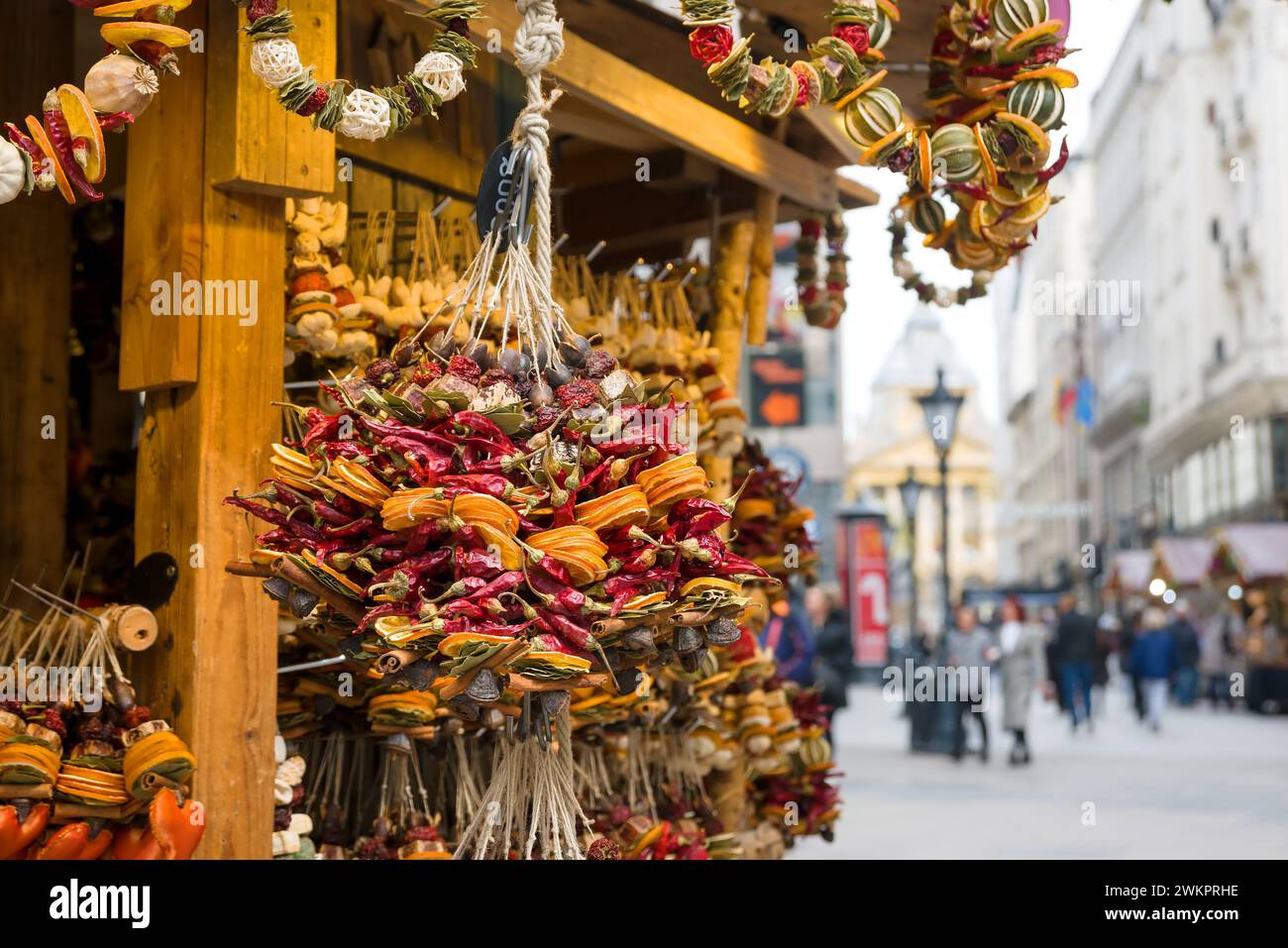 Market stall in the city Stock Photo - Alamy