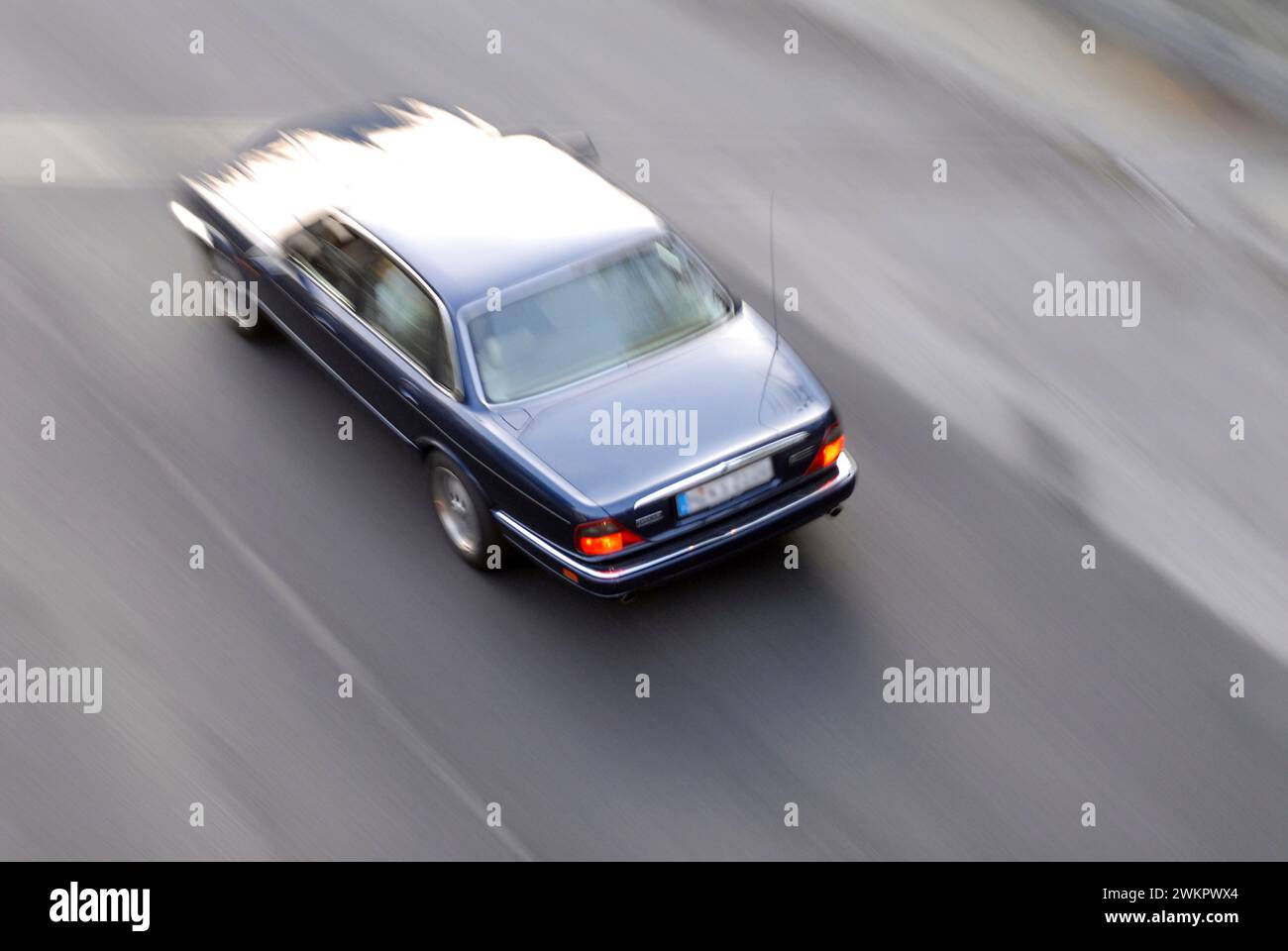 Car motion hi-res stock photography and images - Alamy