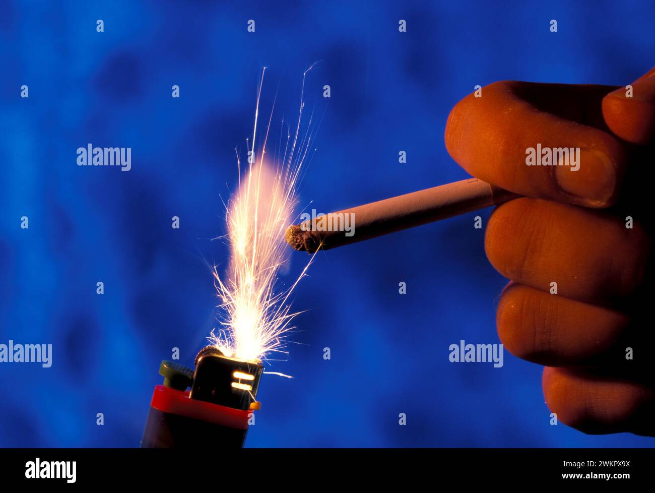 Smoking smoker cigarette smoke fire hi-res stock photography and images ...