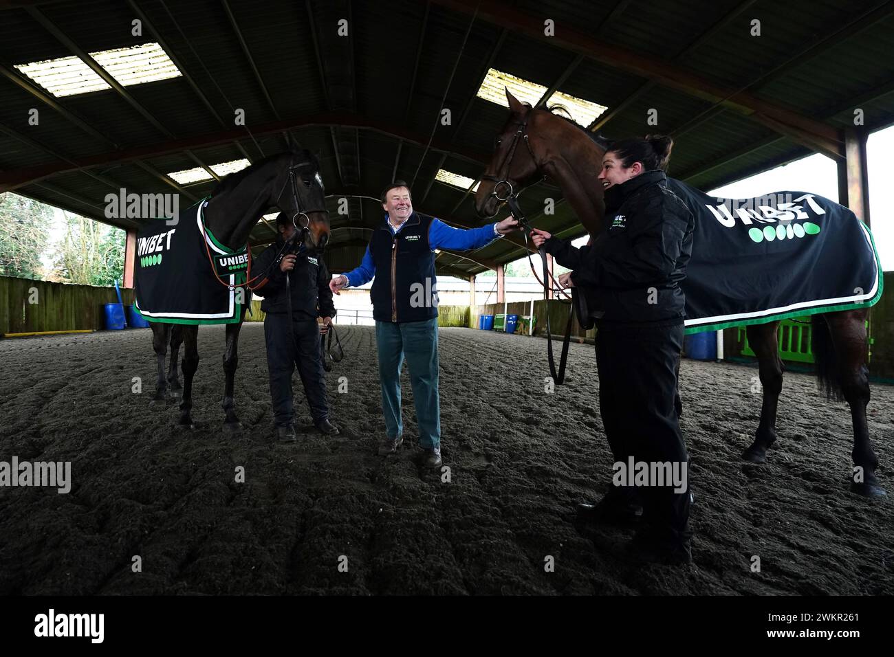 Sir gino hi-res stock photography and images - Alamy