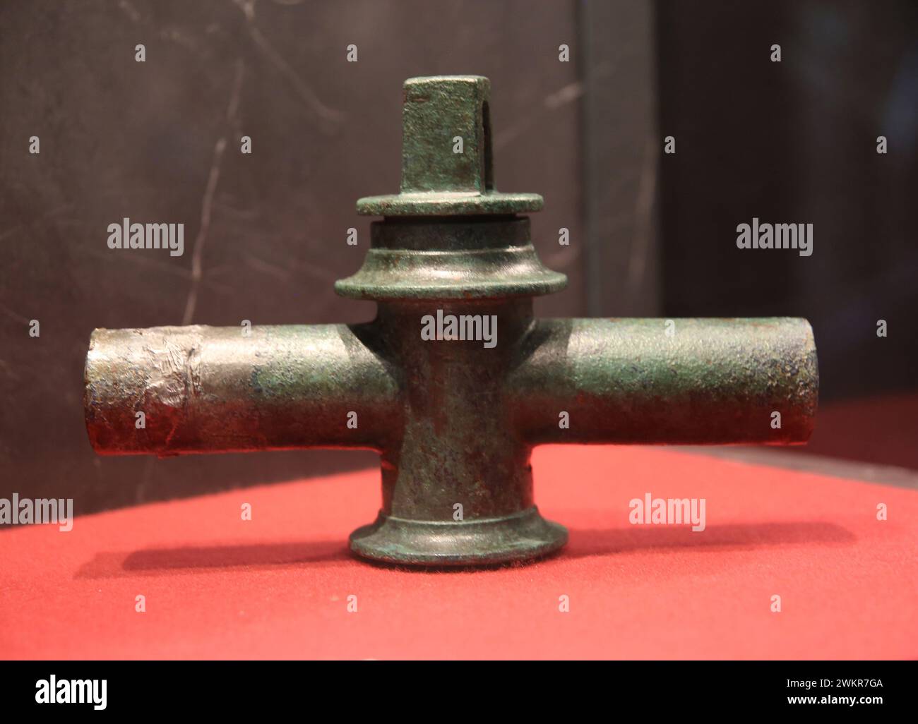 Pompeii infrastructure hi-res stock photography and images - Alamy