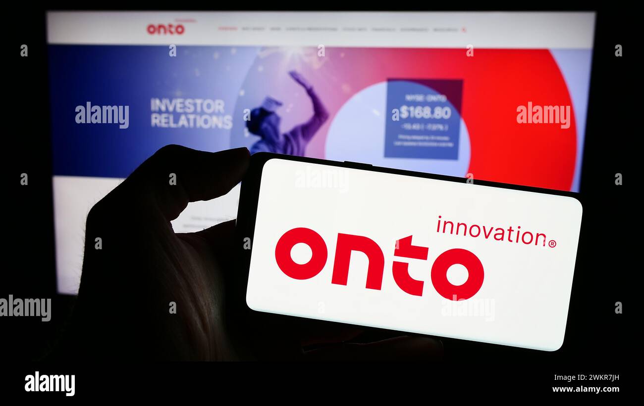 Semiconductor equipment hi-res stock photography and images - Alamy