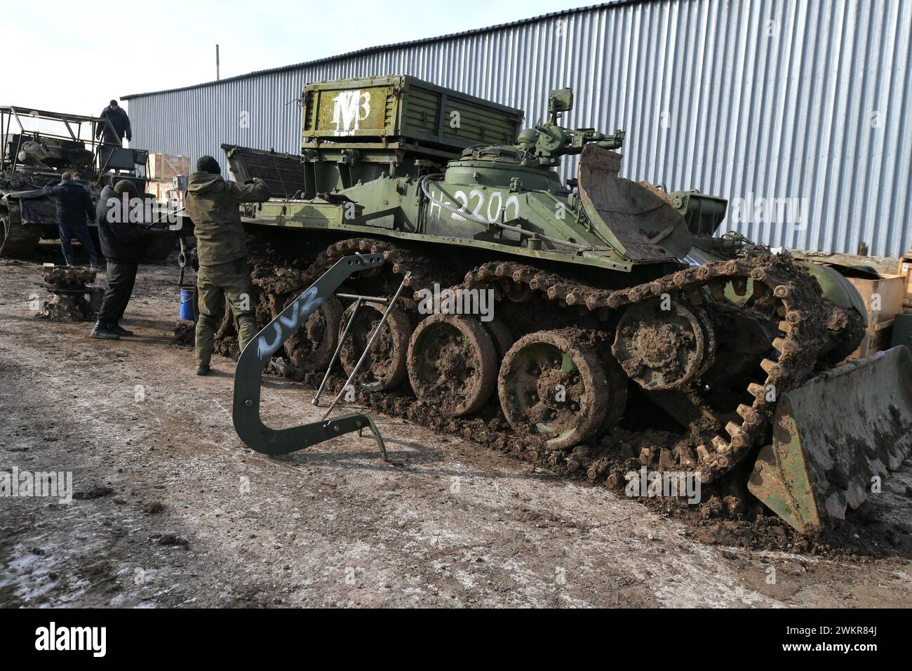 Russia. 21st Feb, 2024. The work of repair and evacuation units of the ...