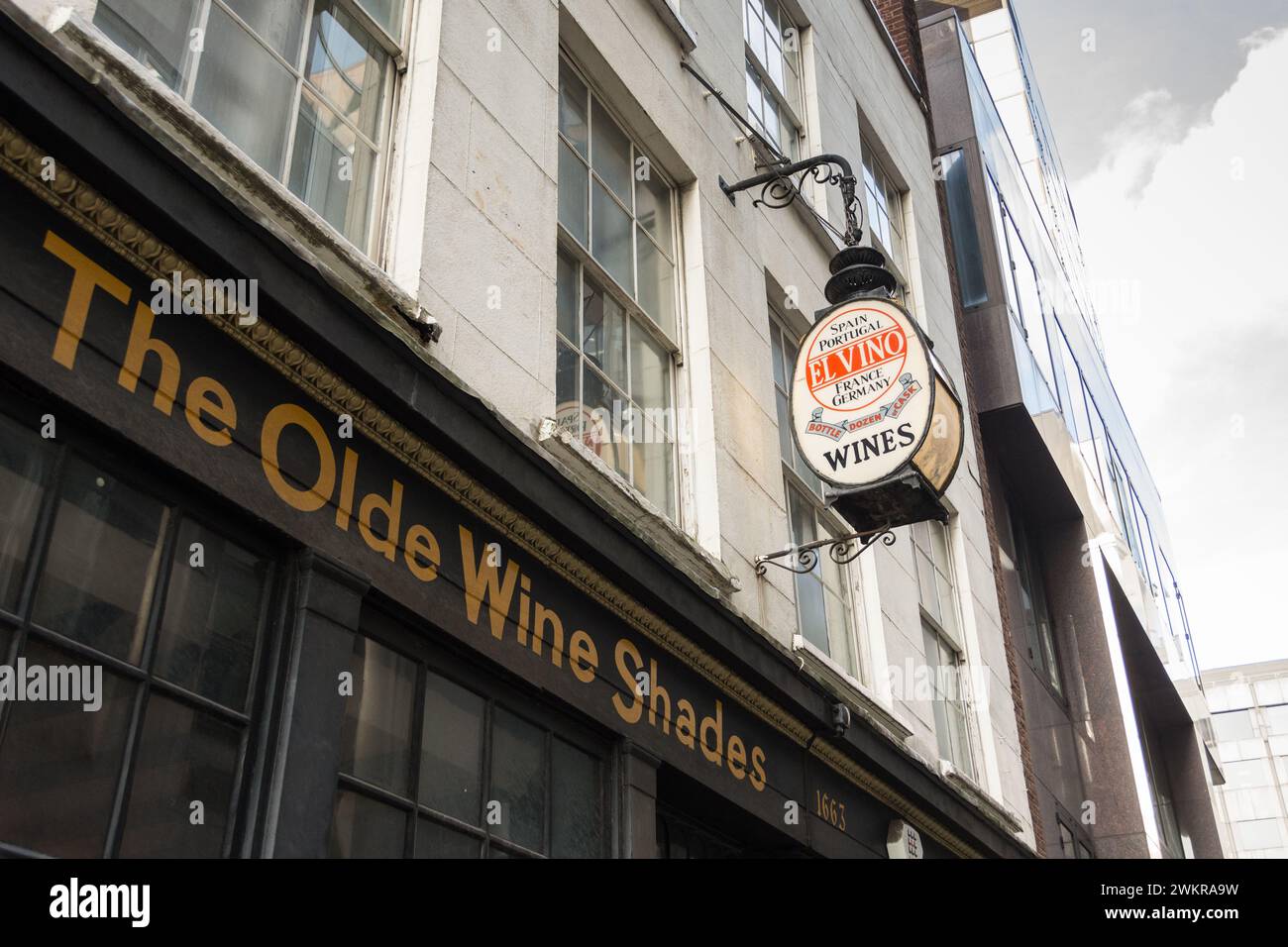 El Vino The Olde Wine Shades, Martin Lane, Cannon Street, London, EC4 ...