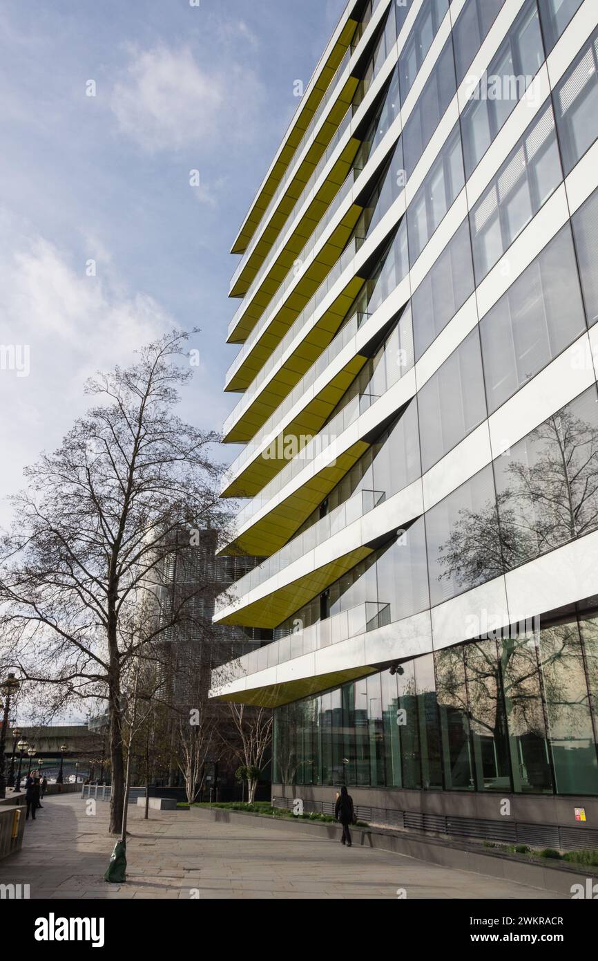 Riverbank House, Swan Lane, City of London, EC4, England, U.K Stock ...