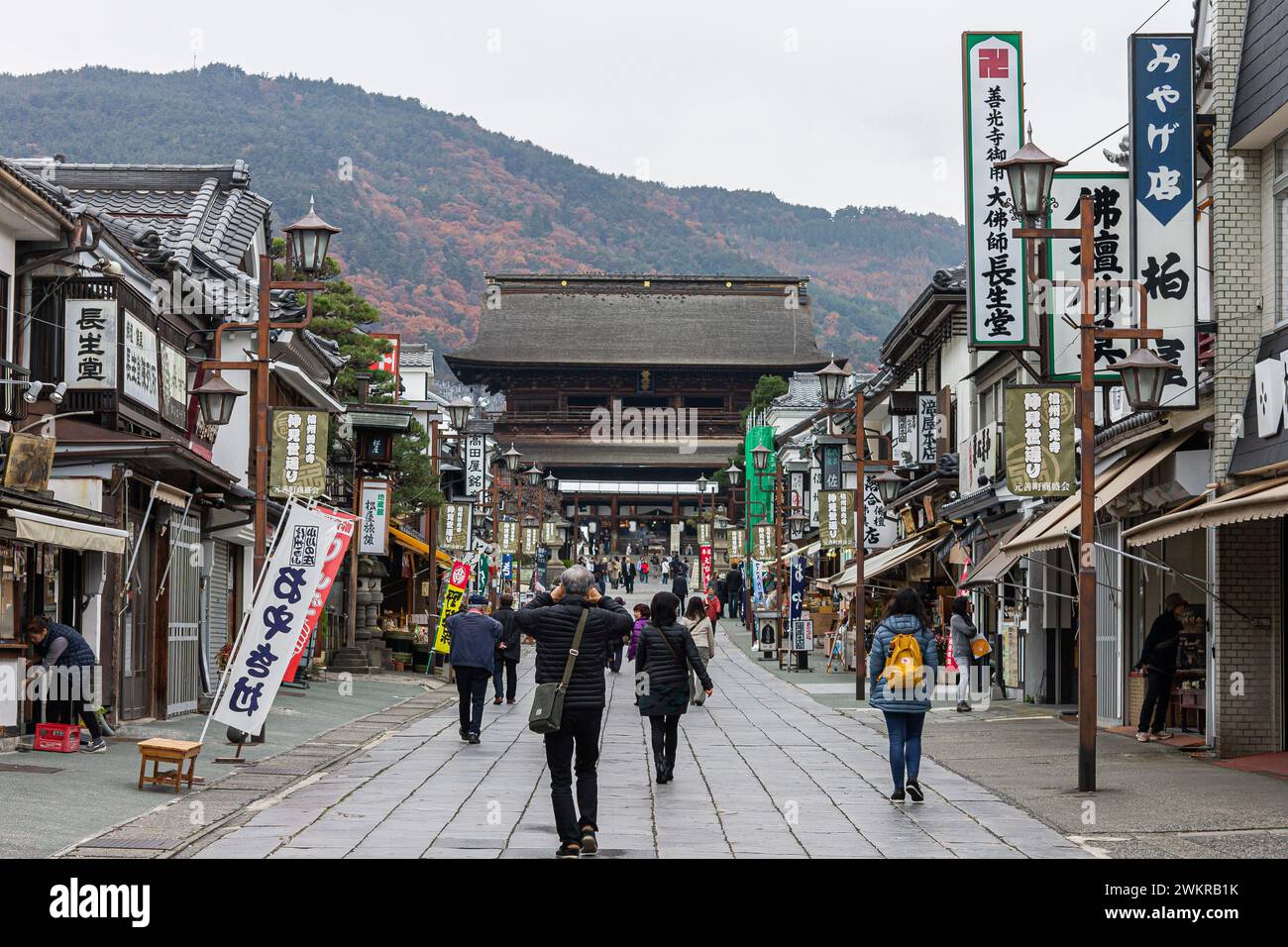 Nagano, Japan. The Sanmon or Sangedatsumon (gate of the three ...