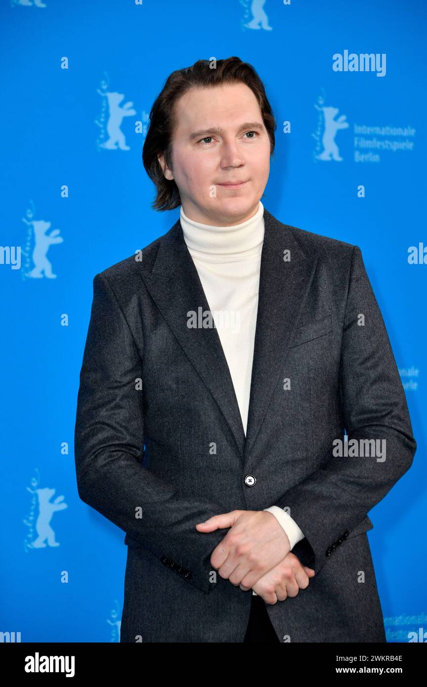Paul Dano beim Photocall zum Kinofilm 'Spaceman' auf der Berlinale 2024 ...