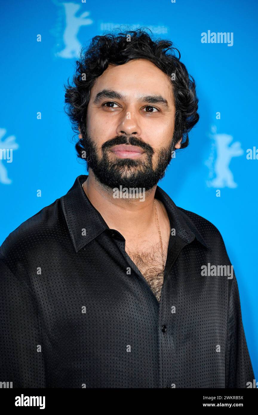 Kunal Nayyar beim Photocall zum Kinofilm 'Spaceman' auf der Berlinale ...