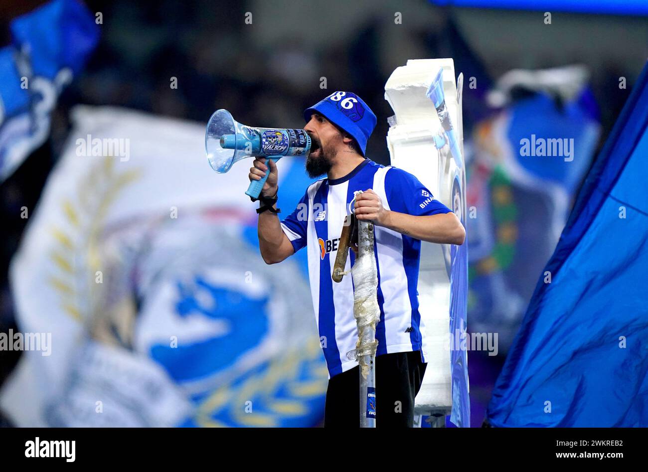 Estadio do dragao fan hi-res stock photography and images - Alamy