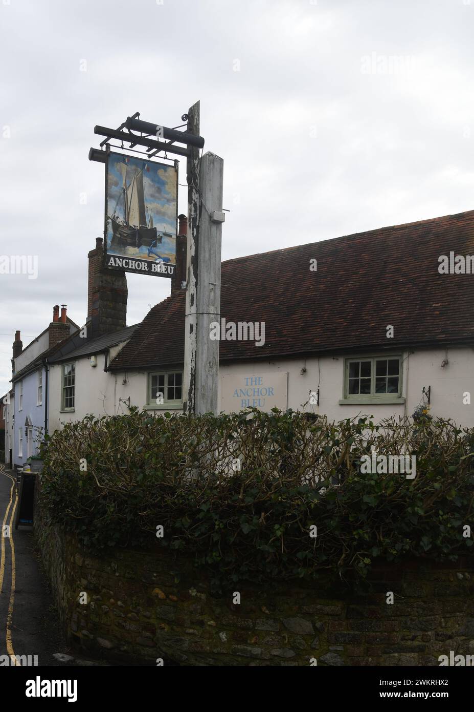 Anchor bleu hi-res stock photography and images - Alamy
