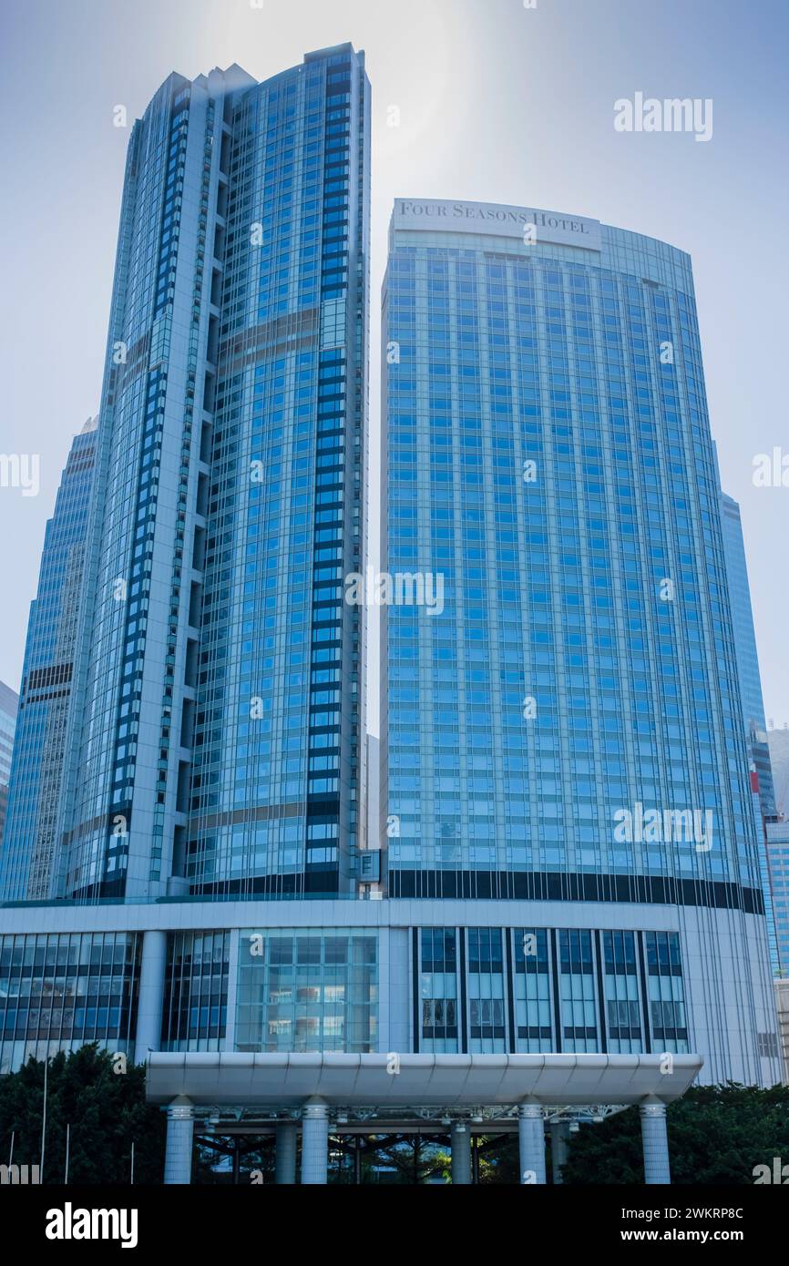Four season hotel hong kong hi-res stock photography and images - Alamy