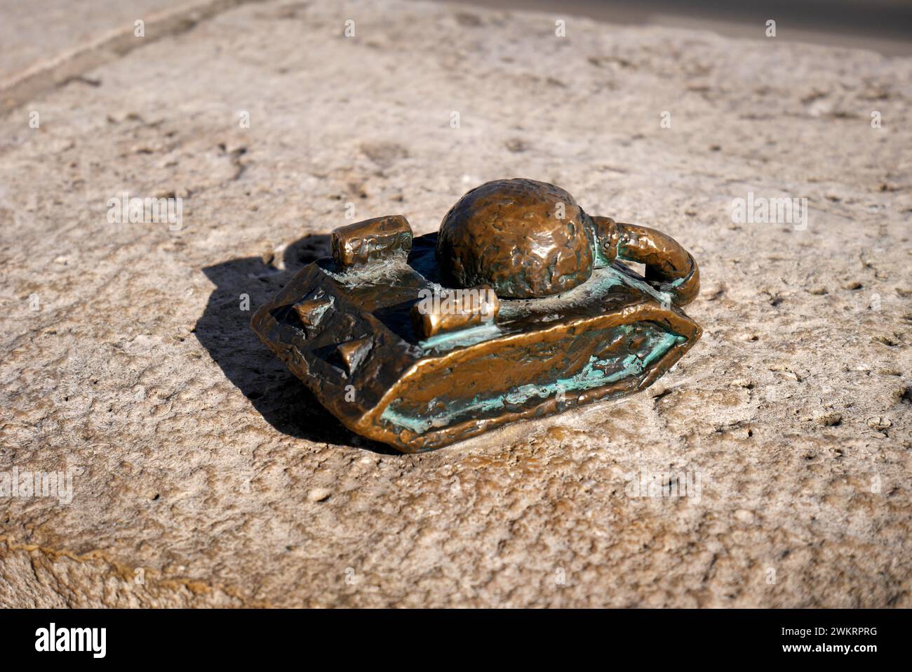 The mini tank, a bronze mini statue by Hungarian Ukrainian sculptor ...