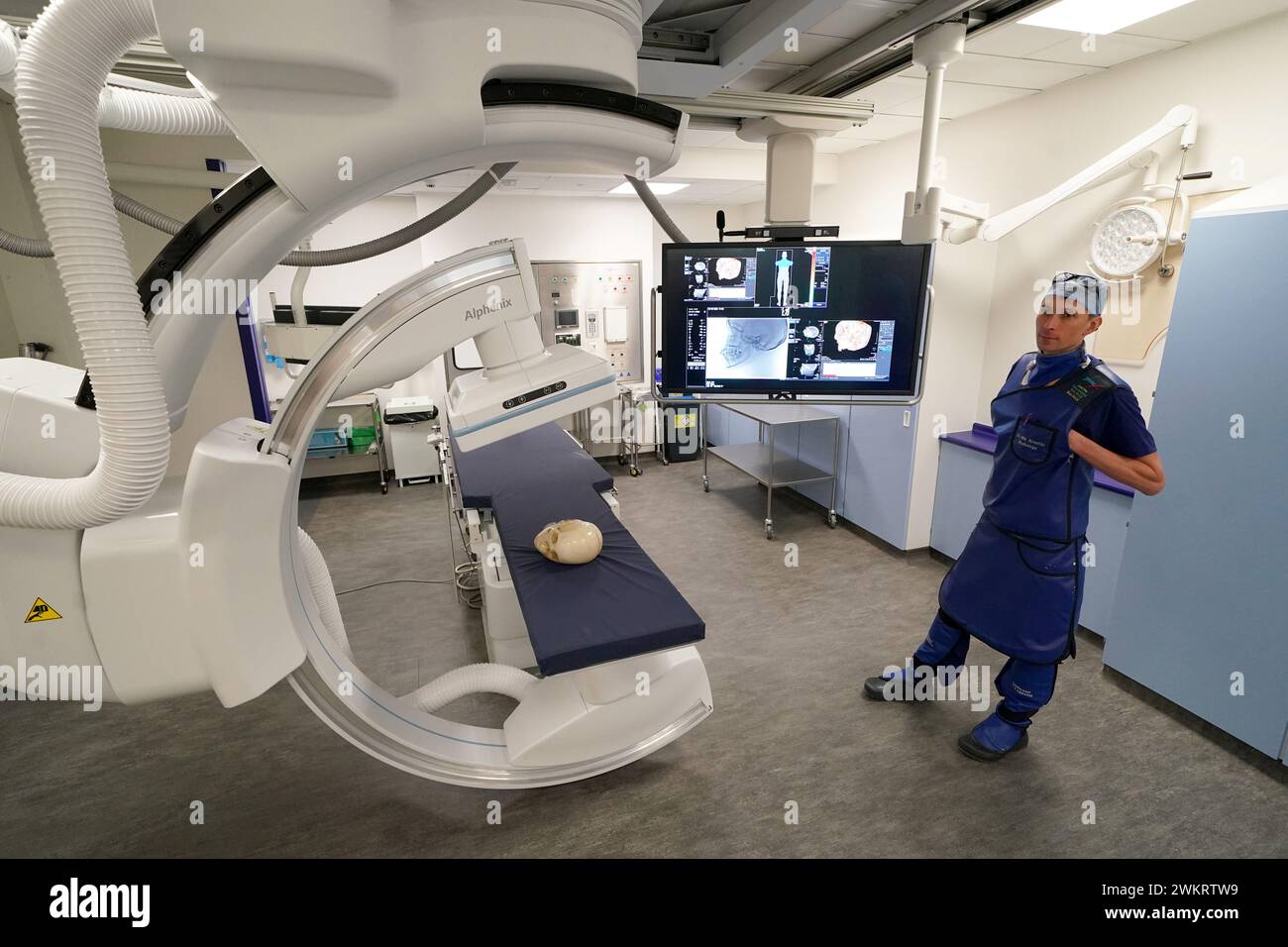 Clinical Radiologist Dr Nik Arestis with the new Alphenix Sky+ system ...