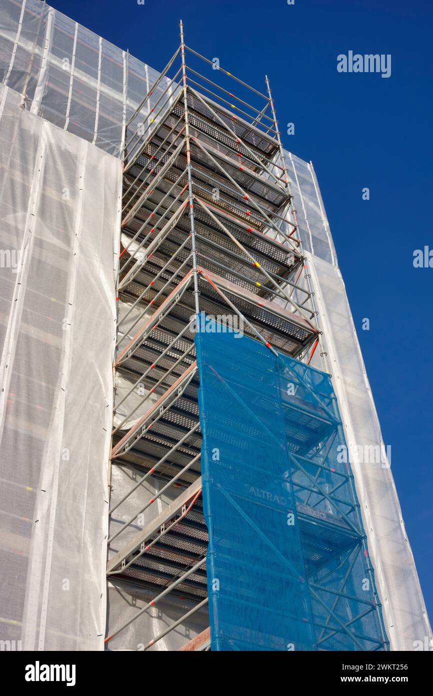 Built construction industry hi-res stock photography and images - Alamy