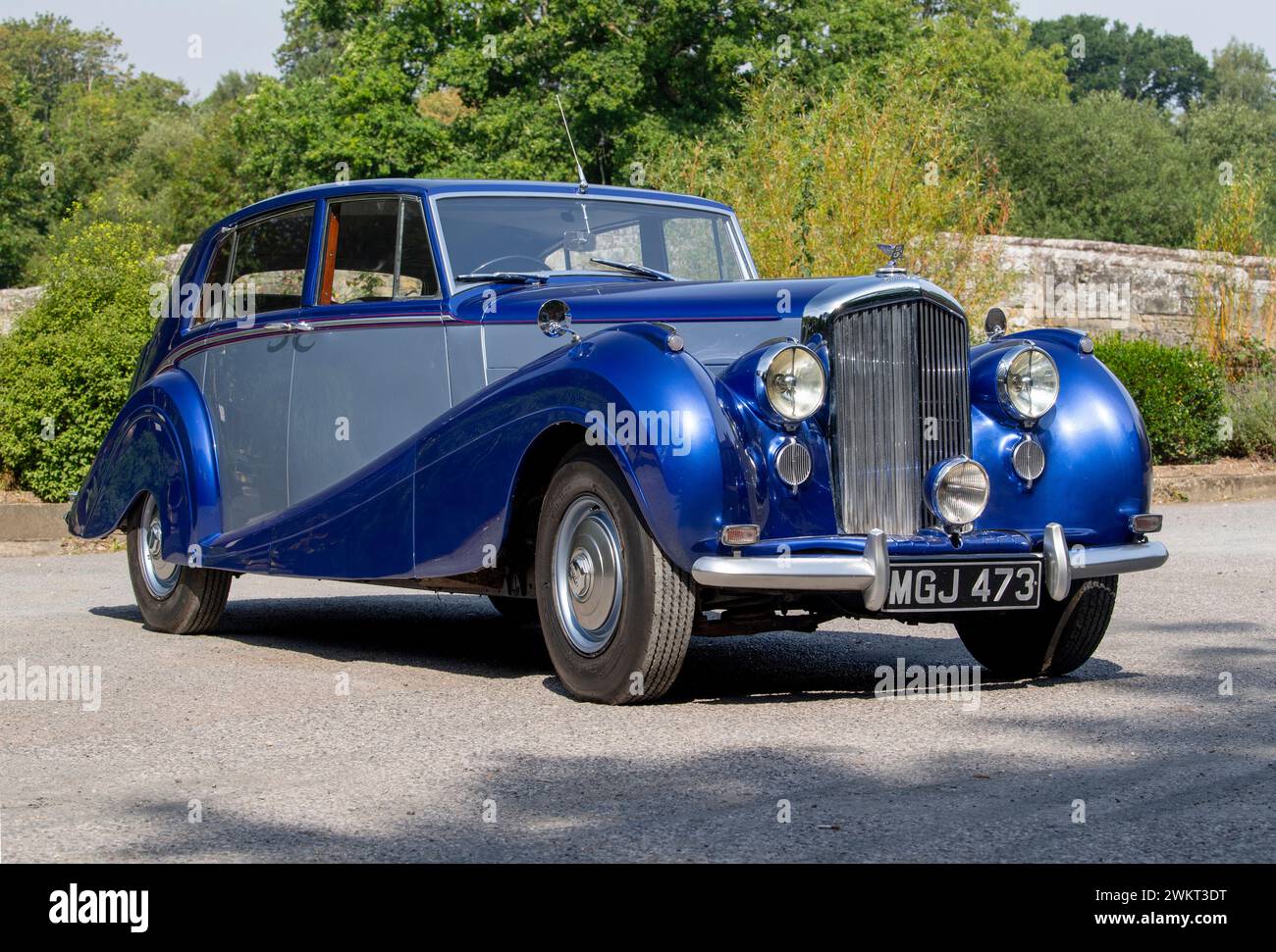 1951 Bentley MkVI classic British luxury car Stock Photo - Alamy