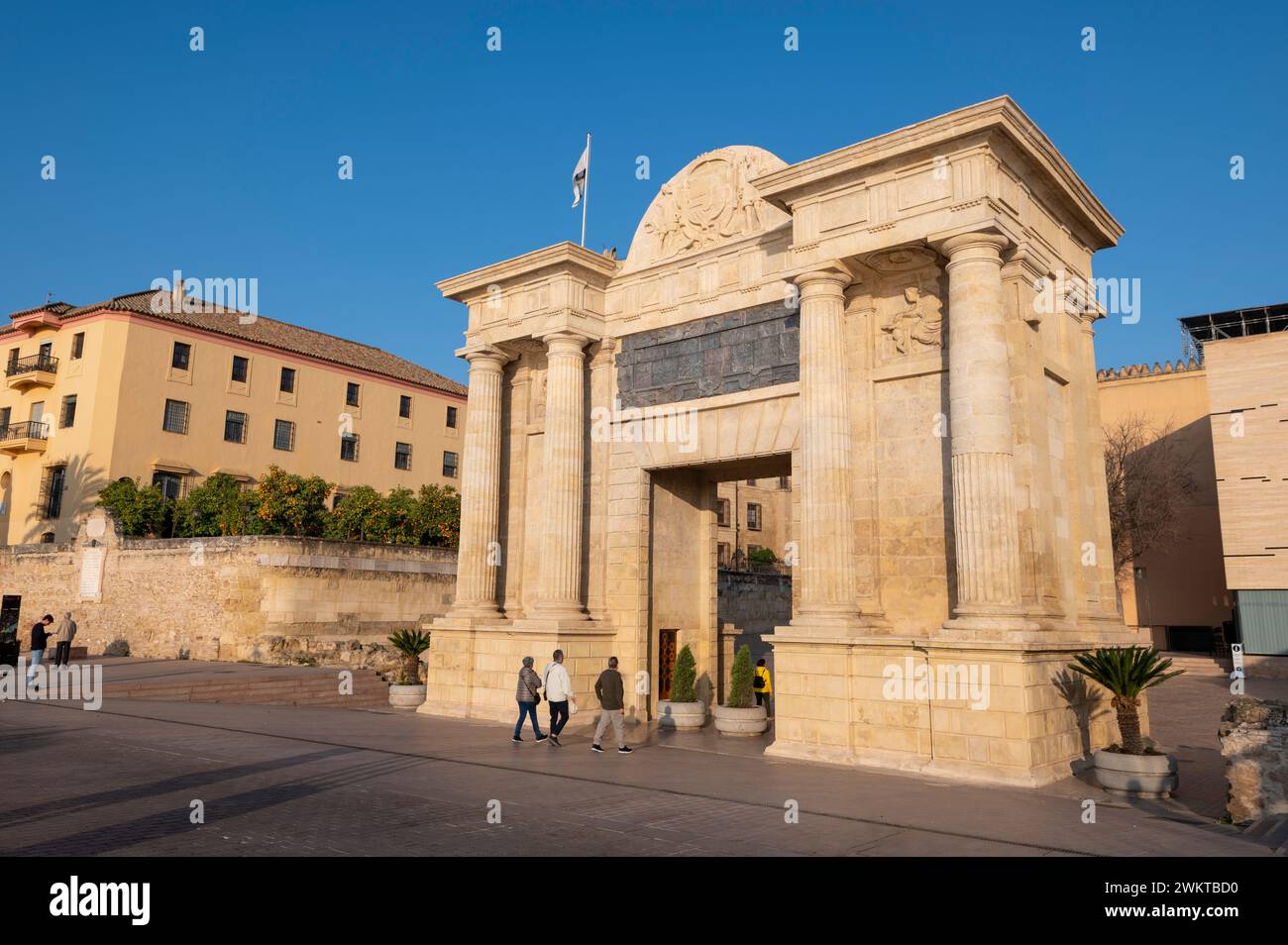 Roman gates hi-res stock photography and images - Alamy