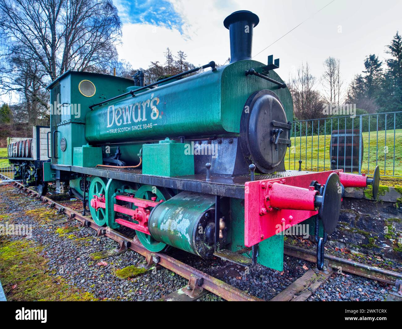 Dewar's whisky train hi-res stock photography and images - Alamy