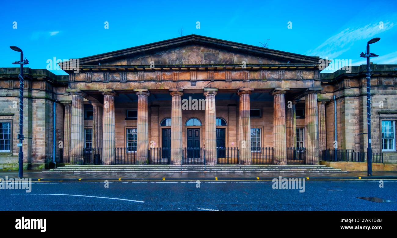 Perth Sheriff Court Stock Photo - Alamy