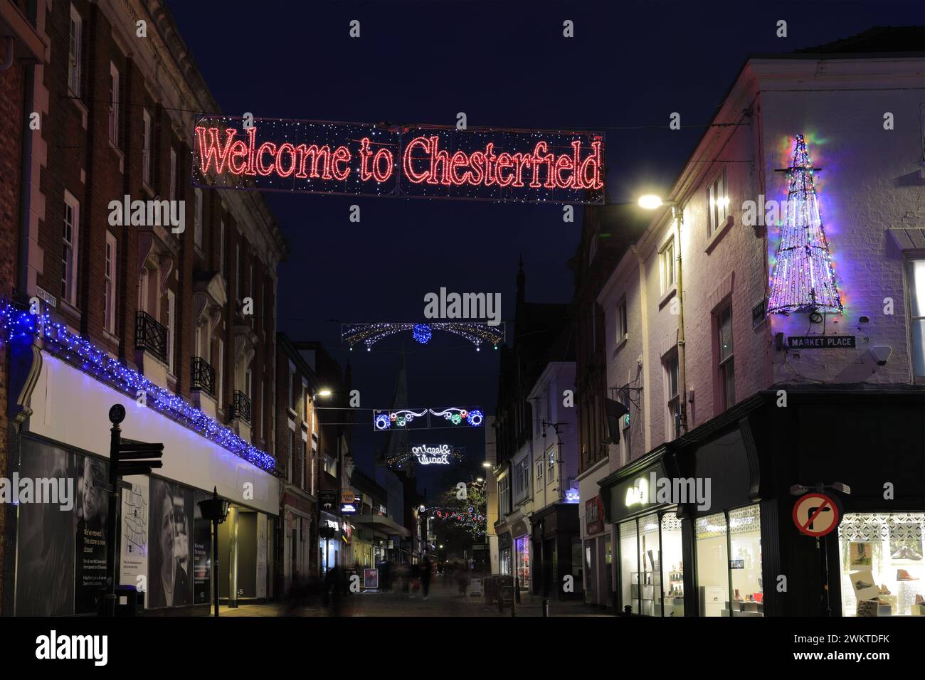 Christmas lights in Chesterfield town, Derbyshire, England, UK Stock ...