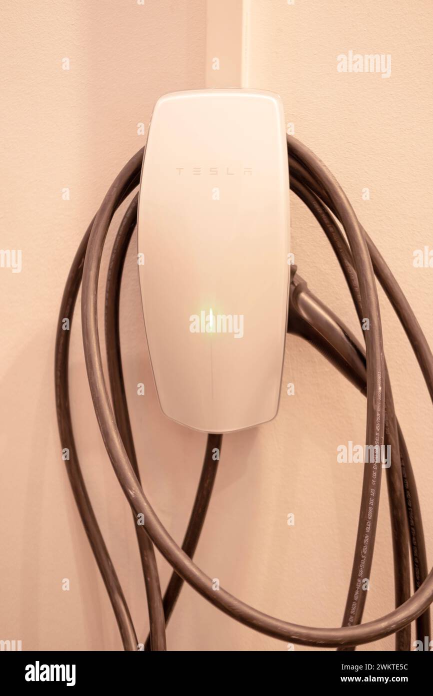 Power Charger electric vehicle, charging station with electricity ...