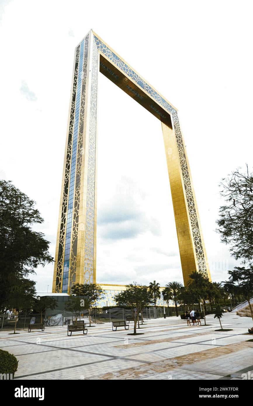 Dubai frame building hi-res stock photography and images - Alamy