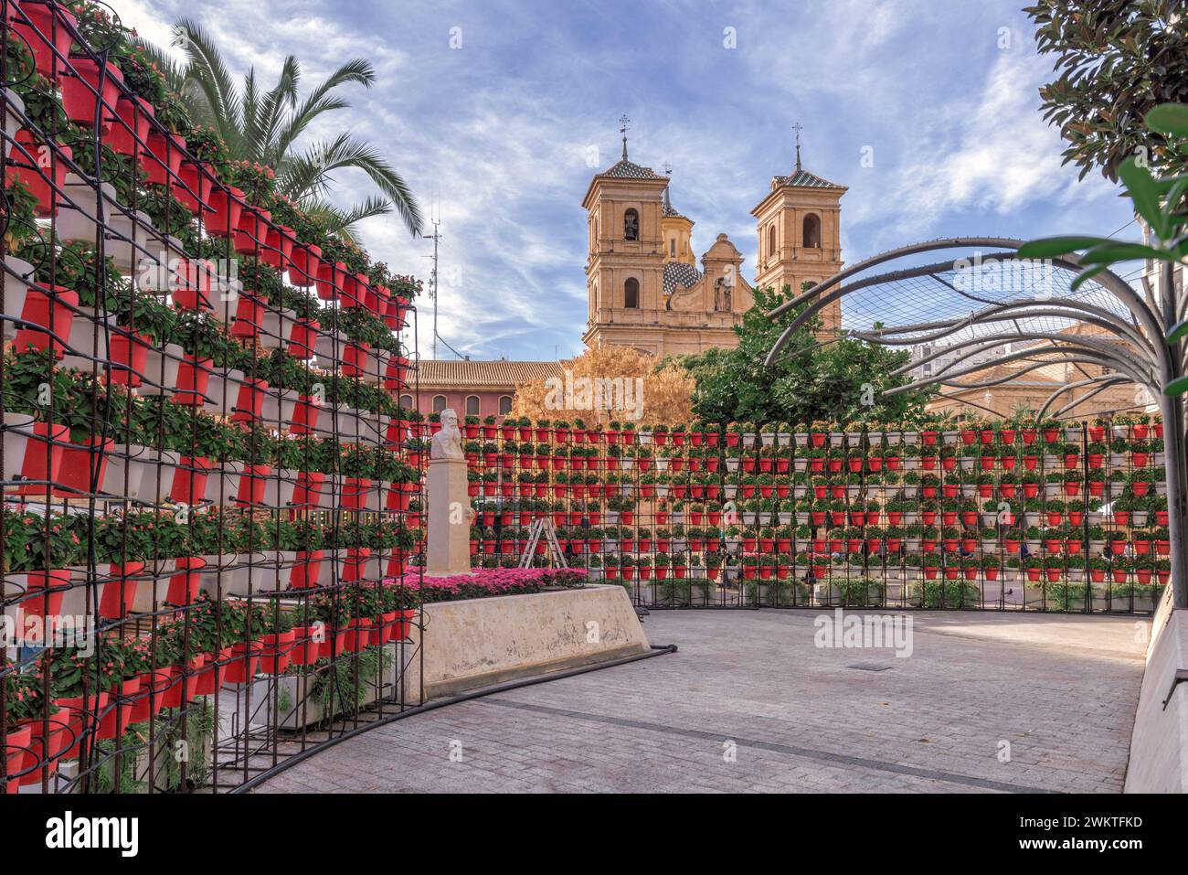 Postol of the tree hi-res stock photography and images - Alamy