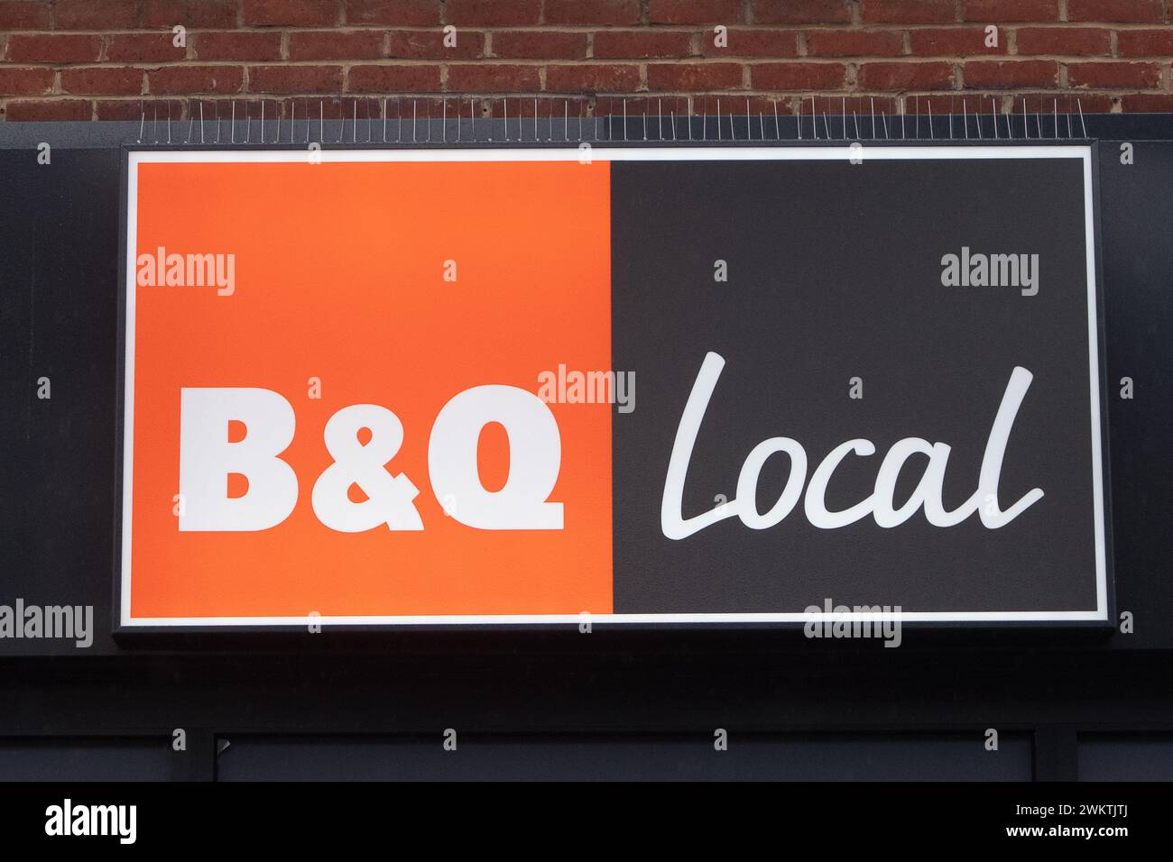 Staines-upon-Thames, Surrey, UK. 21st February, 2024. A new B&Q Local ...