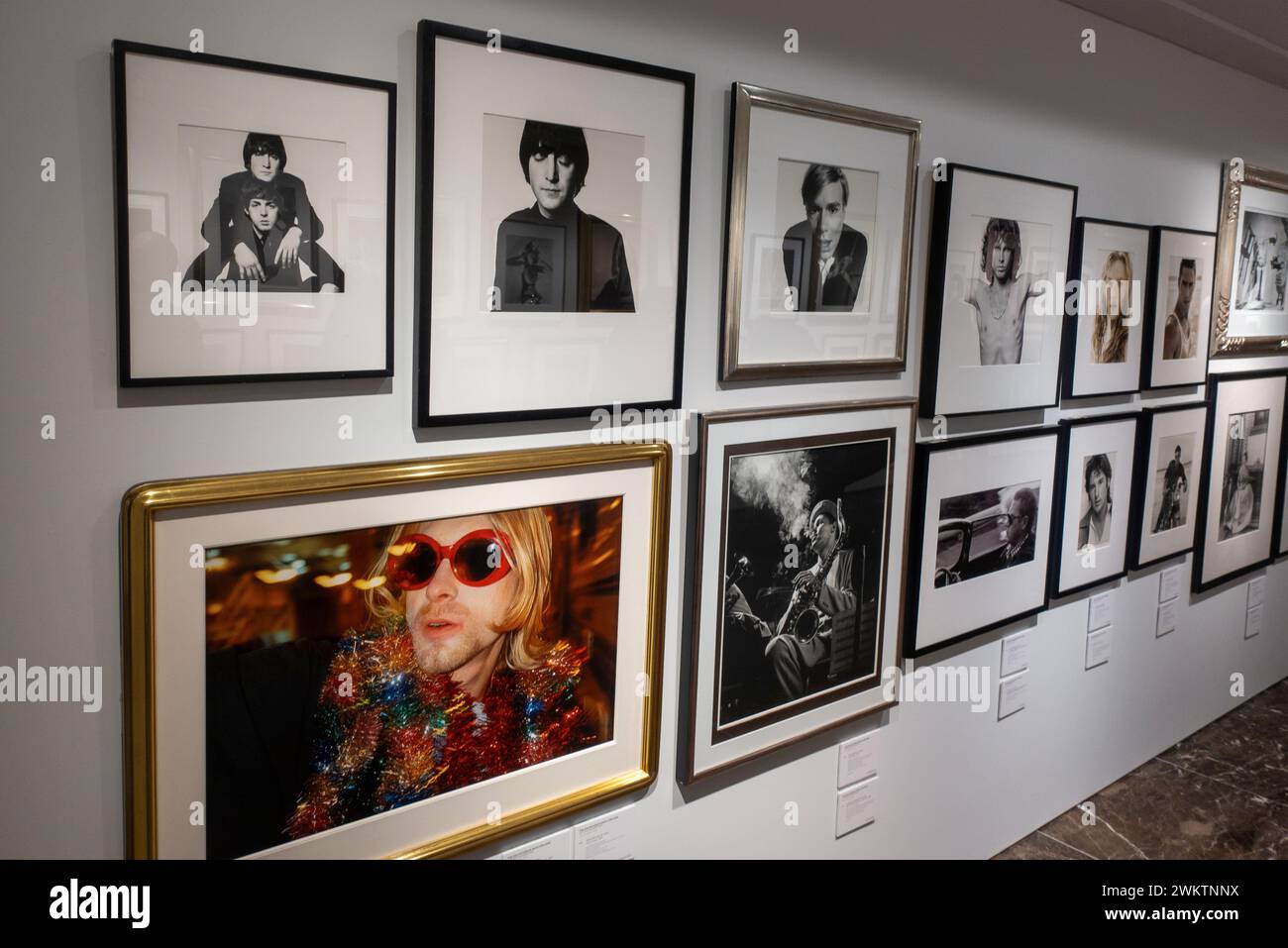 Photo photography photographs prints black white wall collections hi ...