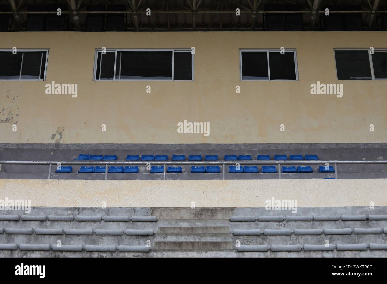 Second largest stadium in sierra leone hi-res stock photography and ...