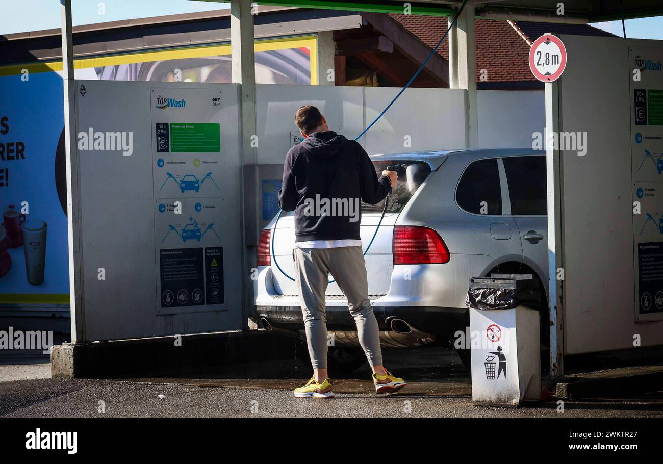 Luftdruckmessen hi-res stock photography and images - Alamy