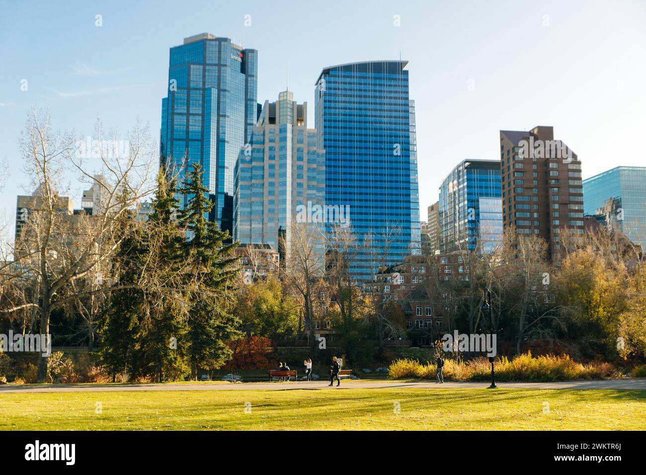 Office towers in downtown calgary hi-res stock photography and images ...