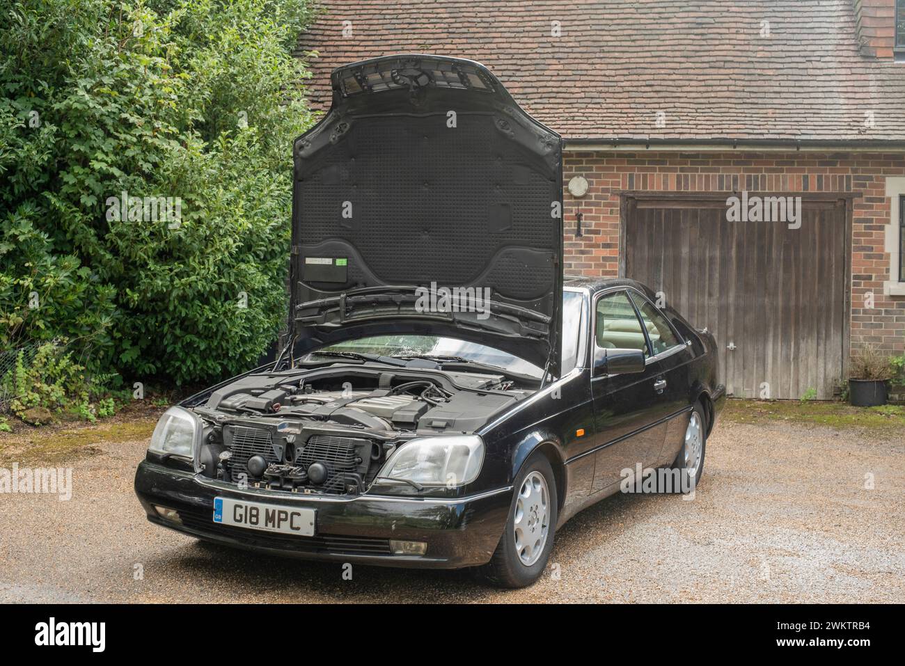 Mercedes s class 1993 hi-res stock photography and images - Alamy