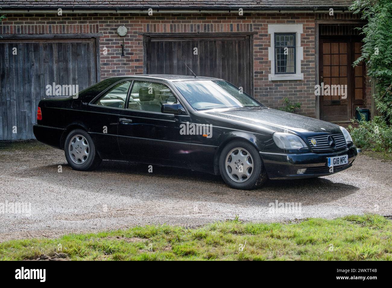 Mercedes w140 hi-res stock photography and images - Alamy