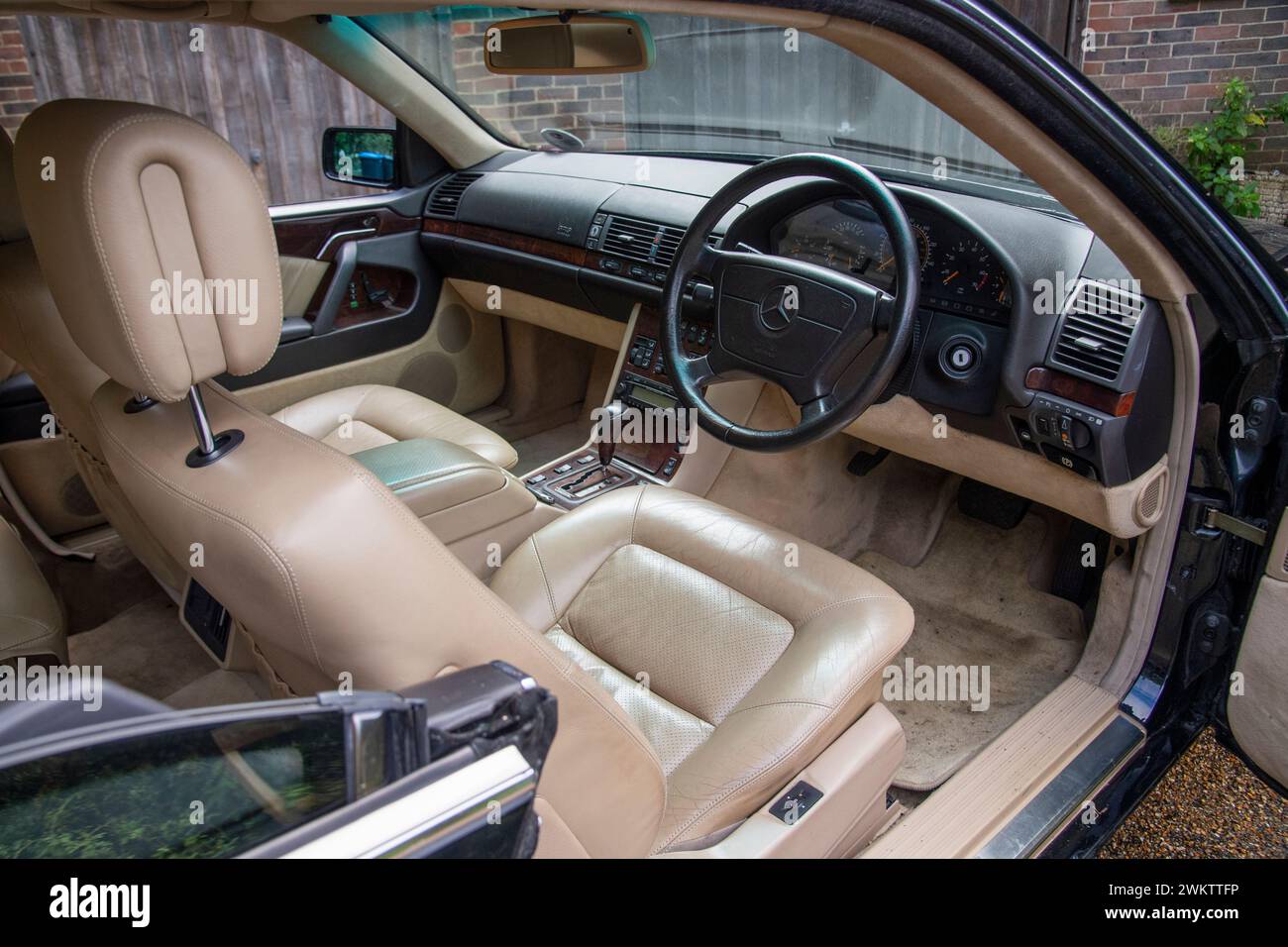 Mercedes benz s class coupe hi-res stock photography and images - Alamy