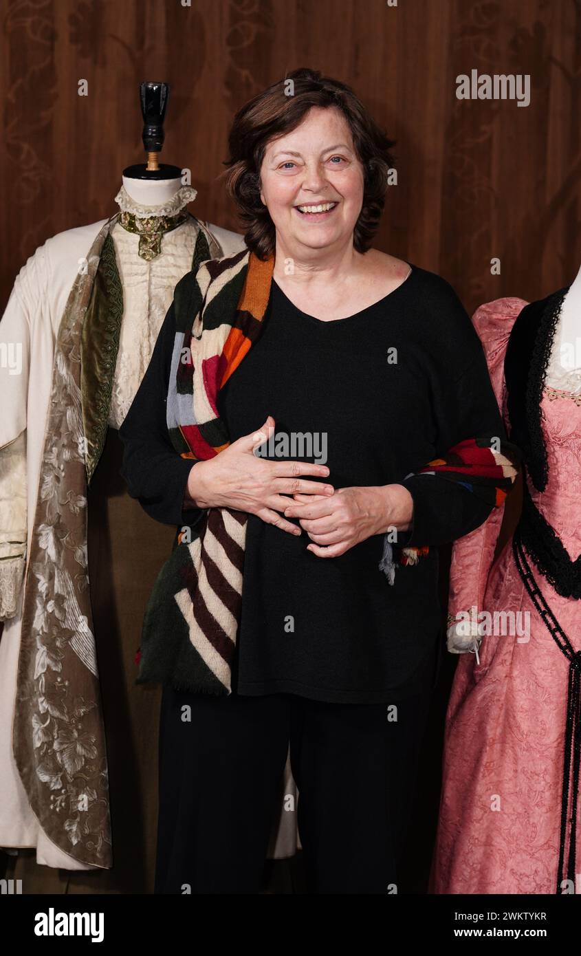 Greta scacchi hi-res stock photography and images - Alamy