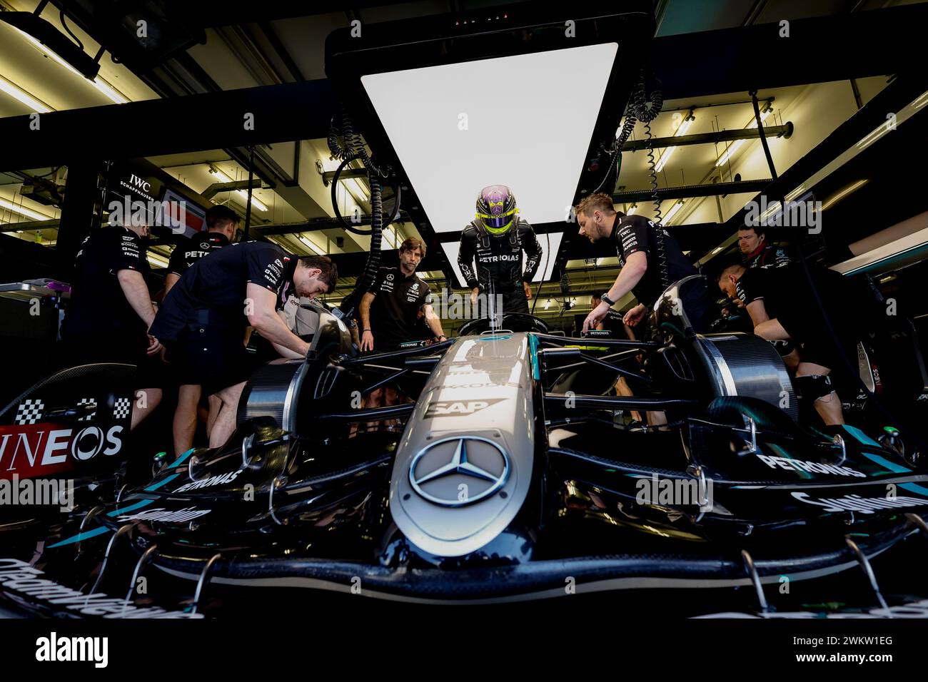 HAMILTON Lewis (gbr), Mercedes AMG F1 Team W15, portrait during the ...