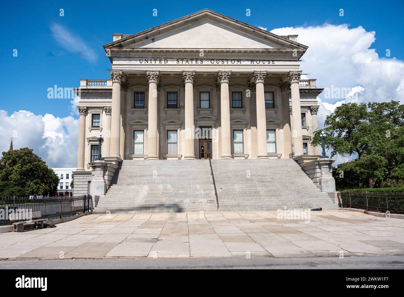 A roadside building with staircase access Stock Photo - Alamy