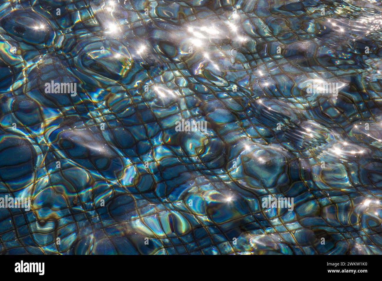 A reflection of water in the fountain Stock Photo - Alamy